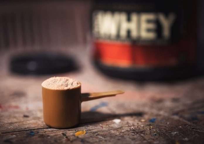 Whey protein hết hạn có dùng được không? 9 Cách bảo quản whey protein ...